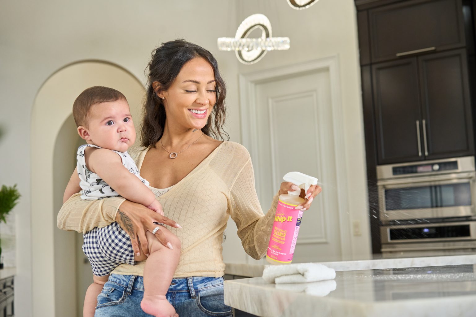 STAIN REMOVER - Whip-It® Cleaner & Stain Remover